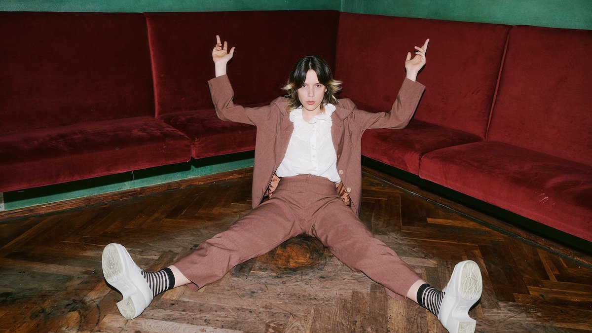 One Track Mind: Anna Erhard – The Predatory Wasp